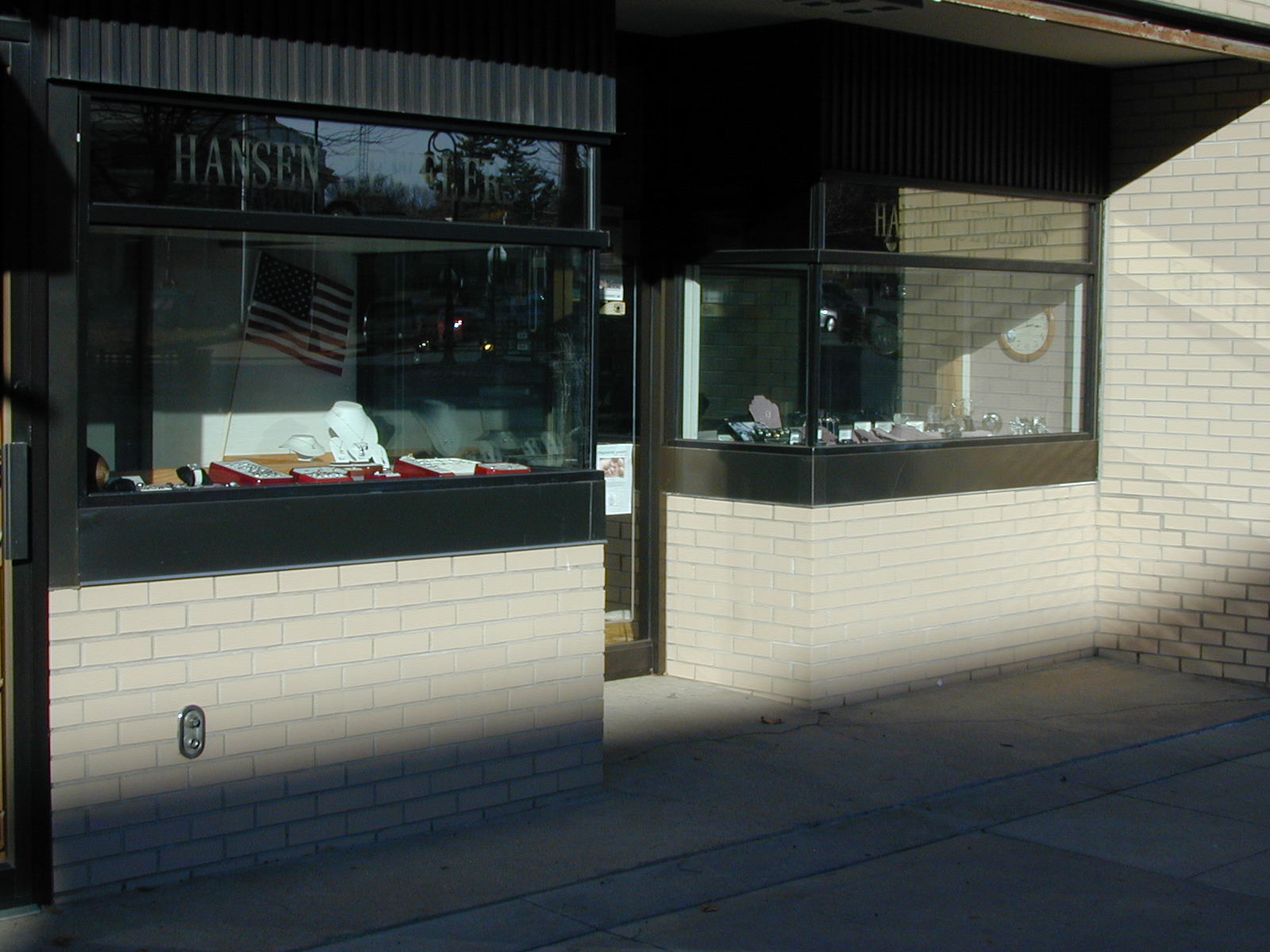 Hansen Jewelers, 603 W Sheridan Ave, Shenandoah, IA - MapQuest